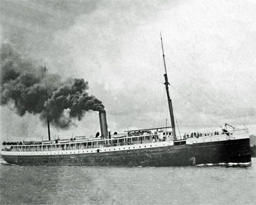 Eight Ghostly Ship Tales