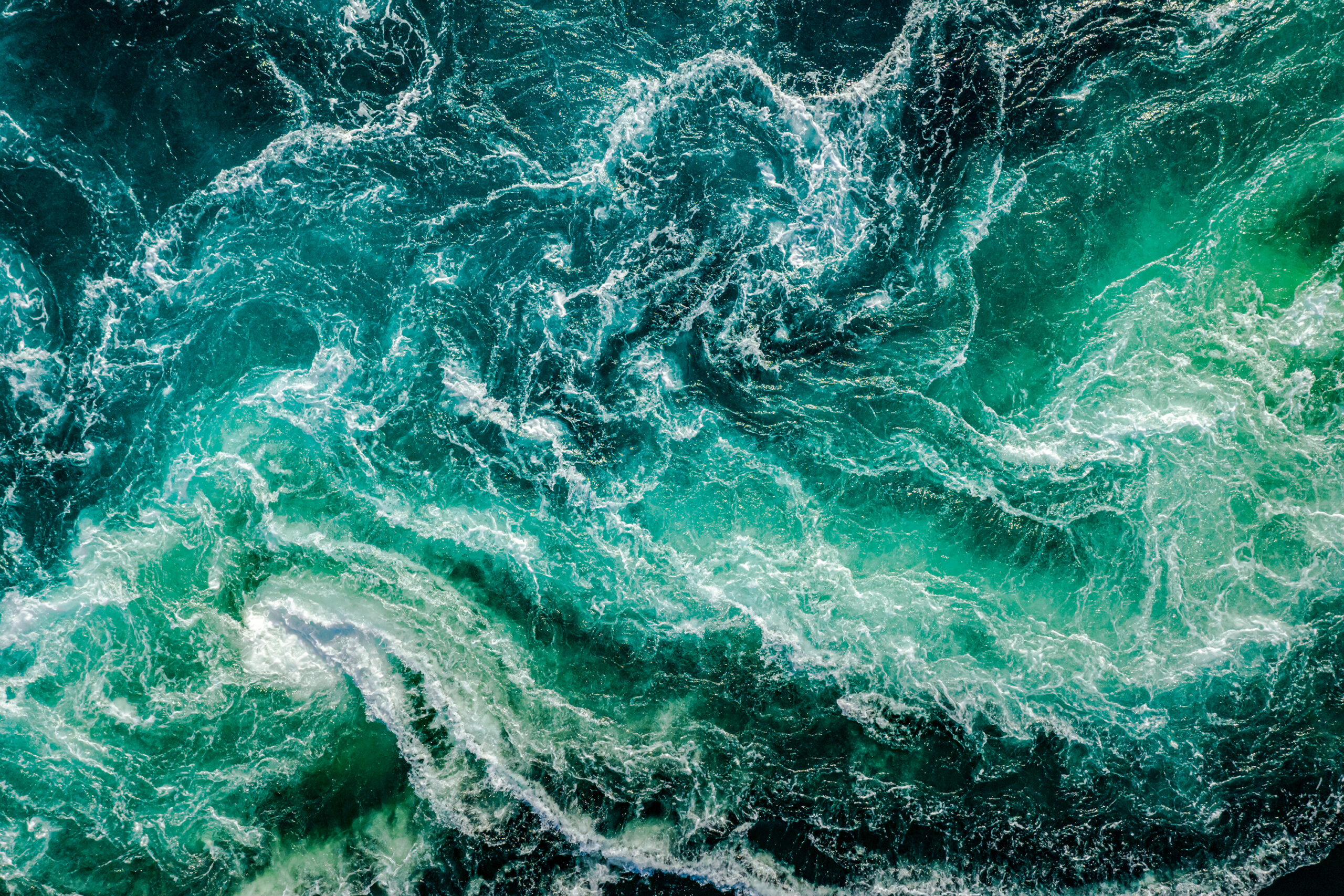 Tides Explained: Navigating the Ebb and Flow for Better Boating