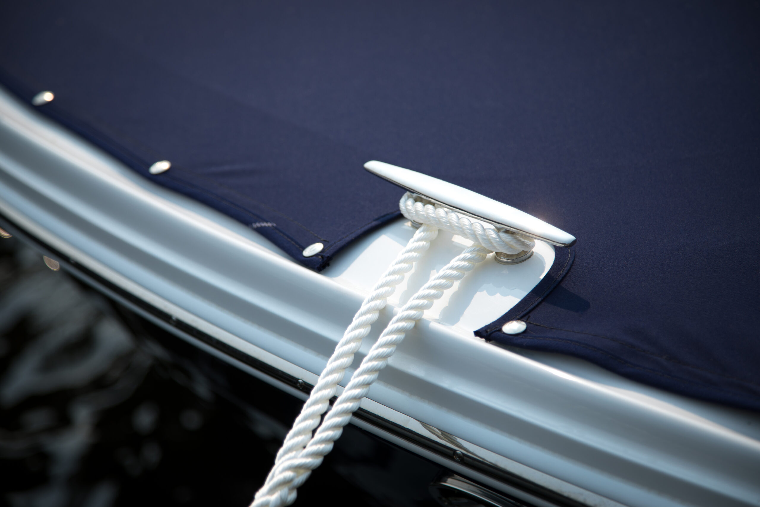 Spring Lines Explained: A Guide to Casting off and Docking with Ease